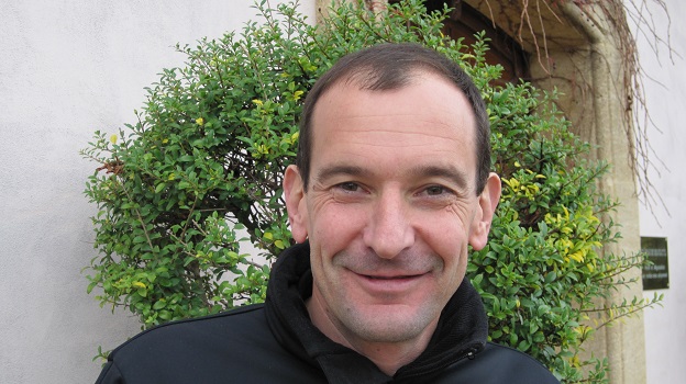 Châteauneuf du Pape: The Lively 2013s and Lush 2012s (Apr 2015 ...